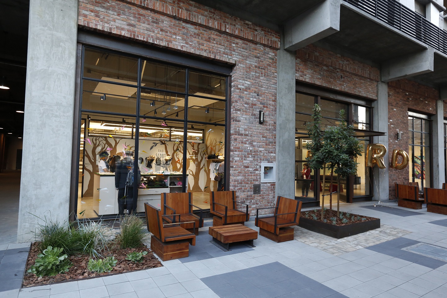 Roski Talks History - Roski School of Art and Design